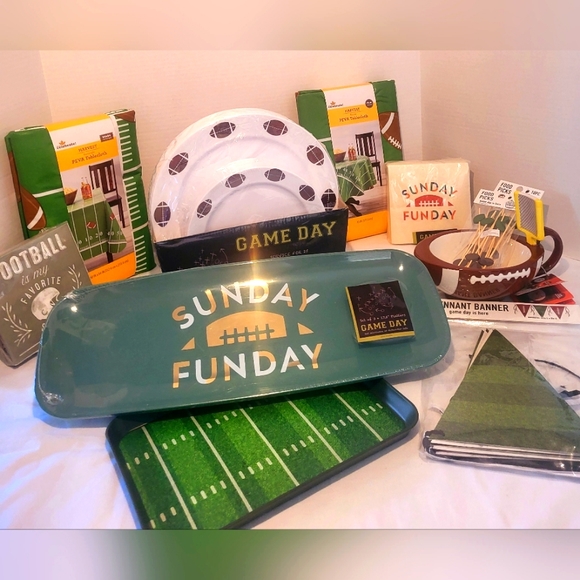 game day | Party Supplies | Game Day Disposable Dinnerware Set | Poshmark